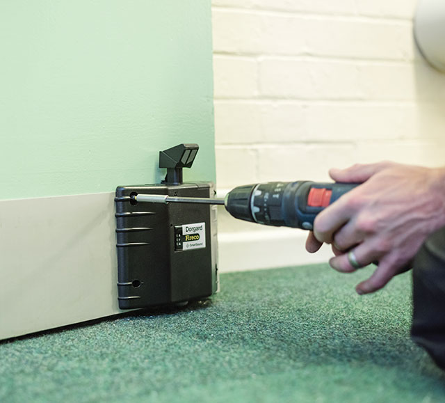 Dorgard SmartSound : Fire Door Retaine - fingerkeeper.co.uk